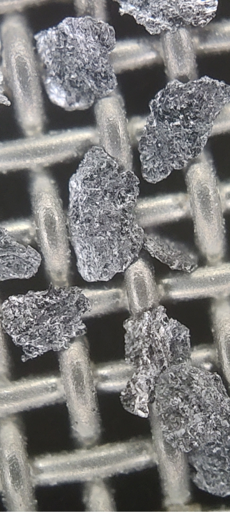 Large Natural Flake Graphite (-30 +50 Mesh) – Volt Carbon Technologies Inc